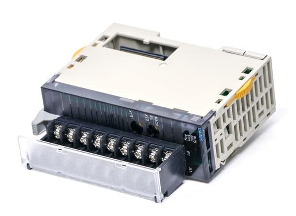 CJ1W-DA08C Omron - Datasheet PDF & Technical Specs