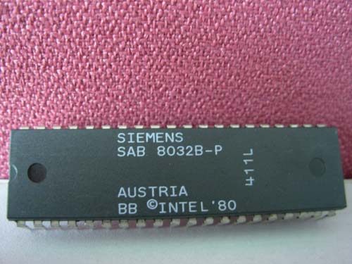 SAB8032B-P Siemens - Microcontrollers - 分销商、价格比较和数据表 | Octopart 元件搜索