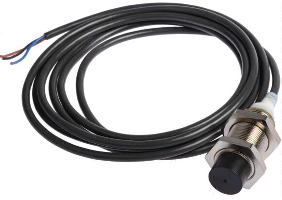 E2A-M18KN16-WP-B1 2M Omron - Datasheet PDF & Technical Specs